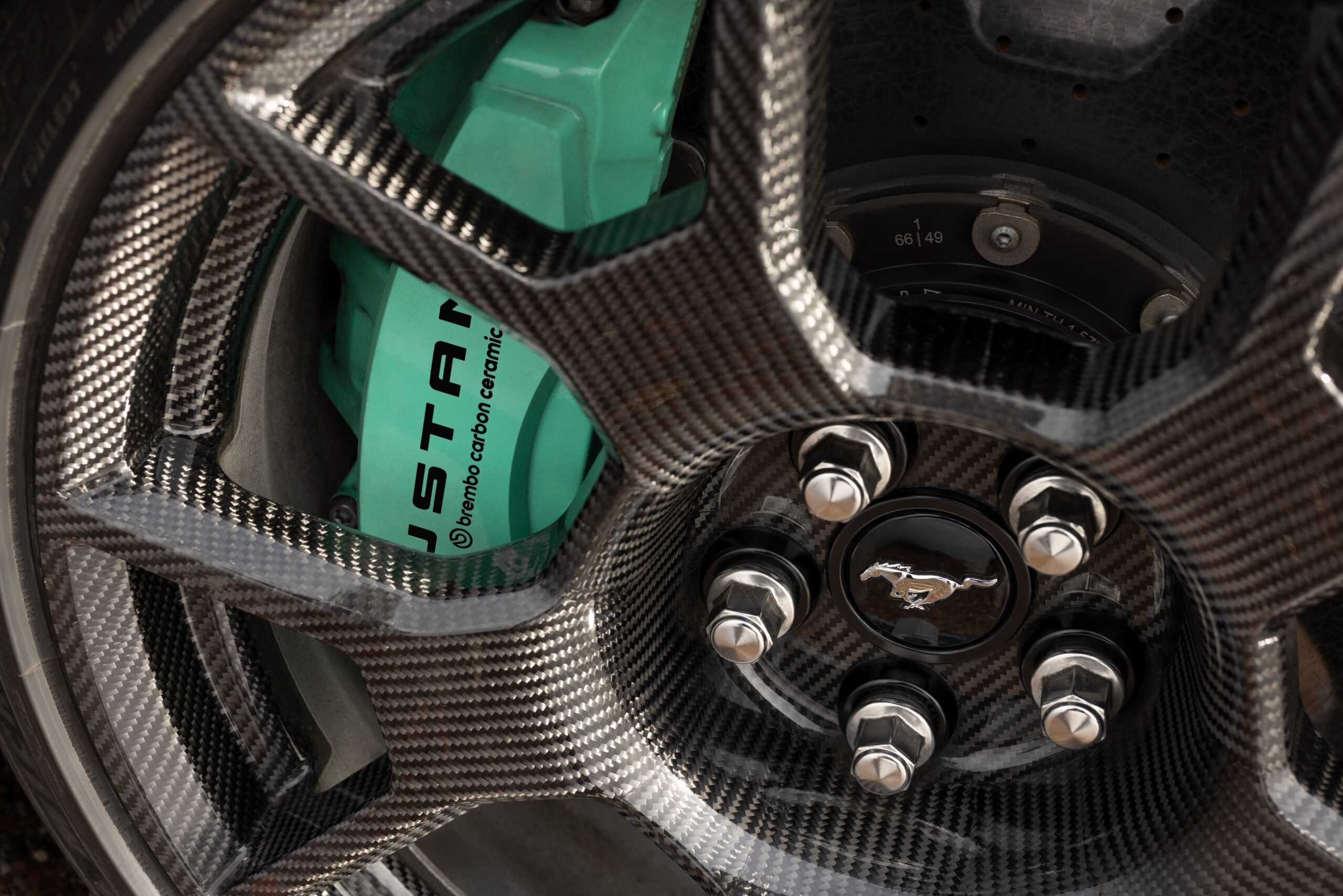 Ford Mustang Dark Horse SC revealed